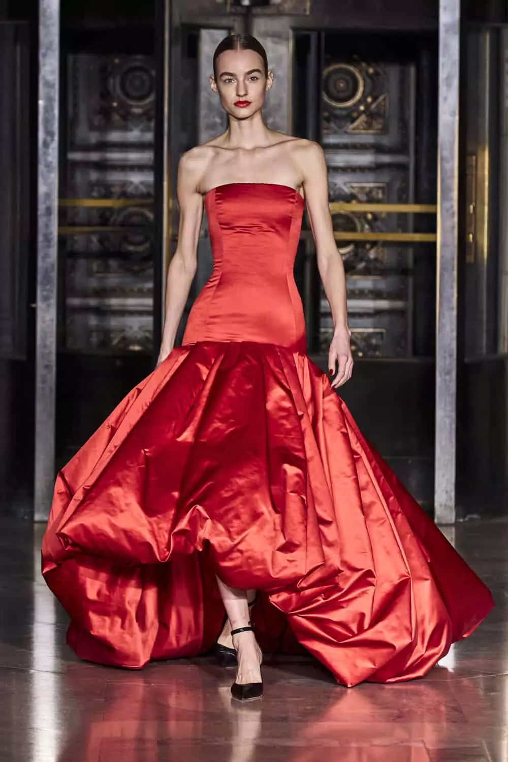 Elegance Triumphs sa Oscar de la Renta, Traumatic Childhood ni Marc Jacobs 2989_6