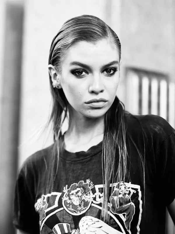 Stella Maxwell ຂອງ Stellar ເພີ່ມຂຶ້ນເຖິງດ້ານເທິງ 30102_4