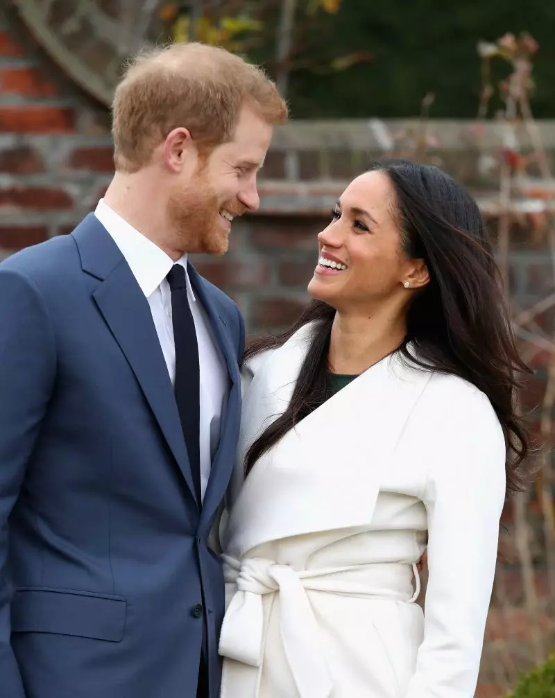 Prinssi Harry ilmoittaa kihlauksesta Meghan Marklen kanssa, Victoria Beckham keräsi 40 miljoonaa dollaria pääomasijoituksiin