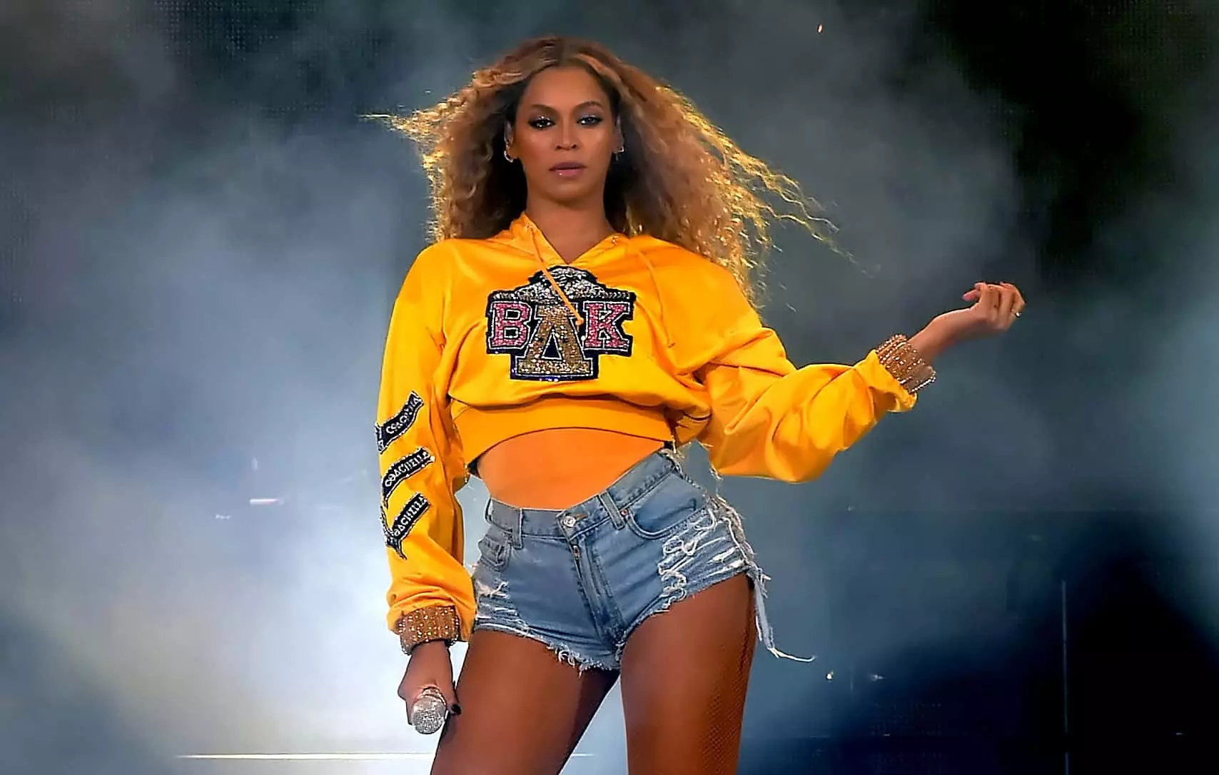 Beyoncé na Balmain Barimo guta Coachella Collab Kuri uyu wa gatanu