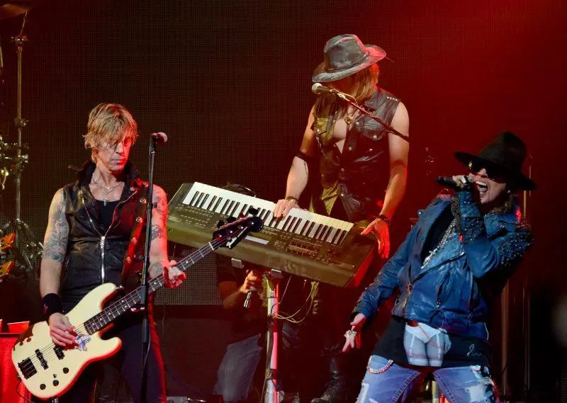 I-Guns N' Roses izosebenzisana ne-Off-White 31444_1