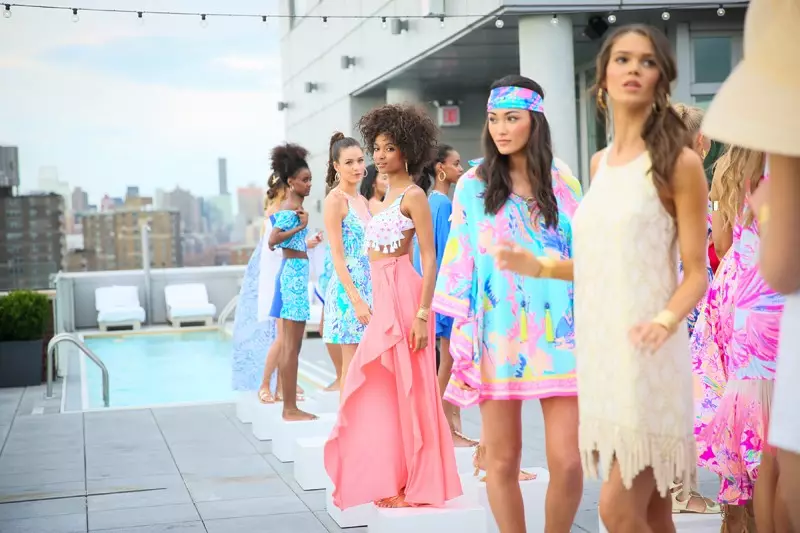 Lilly Pulitzer präsentiert Resort mit VS Models bei Mr. Purple 31535_18