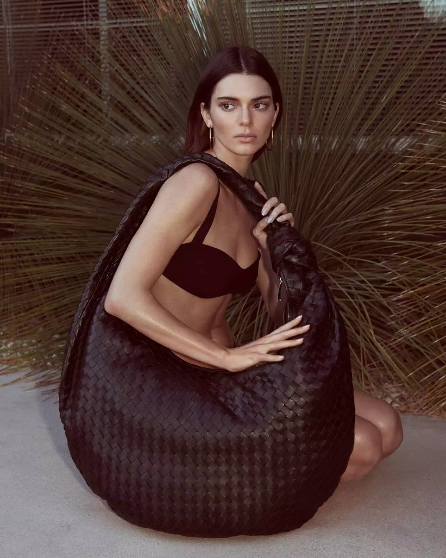 Dem Kendall Jenner seng lescht Gig! Supermodel als Creative Director bei FWRD ugekënnegt 31_6