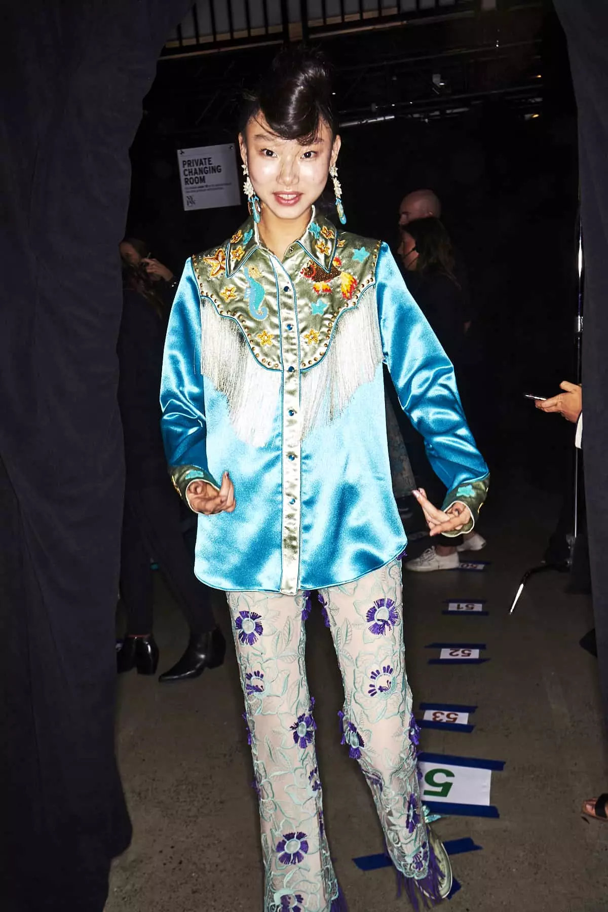 Disse backstage-billeder fra Anna Sui er de sødeste ting, du vil se hele ugen 32535_8
