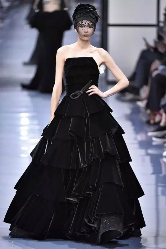 The 10 Chicest Moments from Couture 32667_37