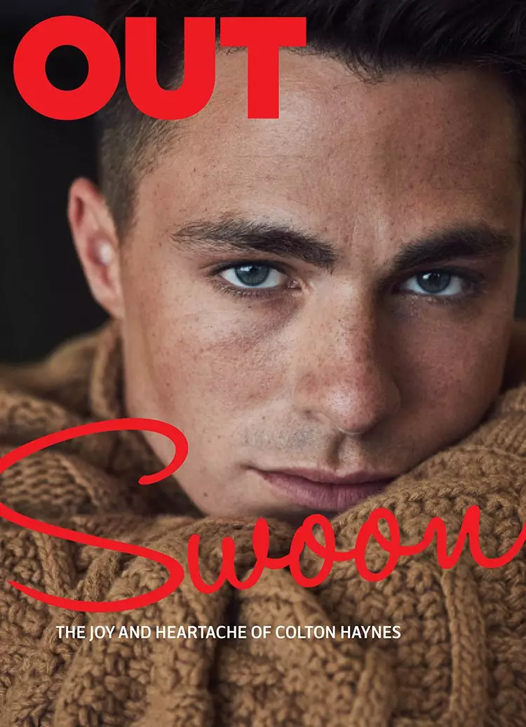 Colton Haynes Covers Out -lehti 32710_1