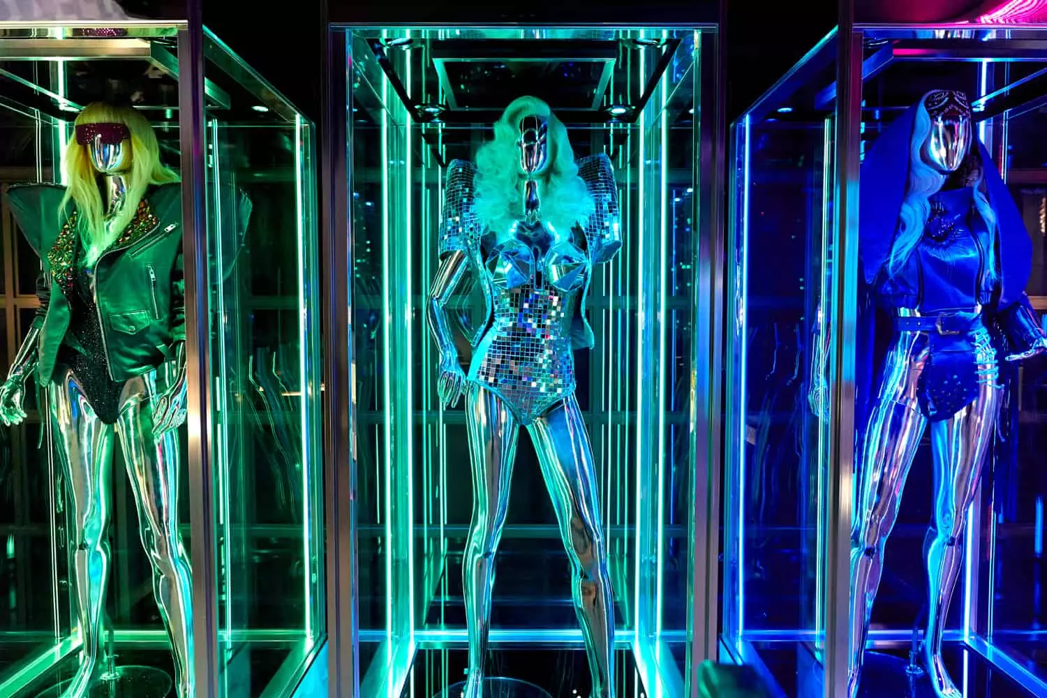 Lady Gaga ၏ New Las Vegas ပြပွဲအတွင်း ခြေလှမ်း 32754_8