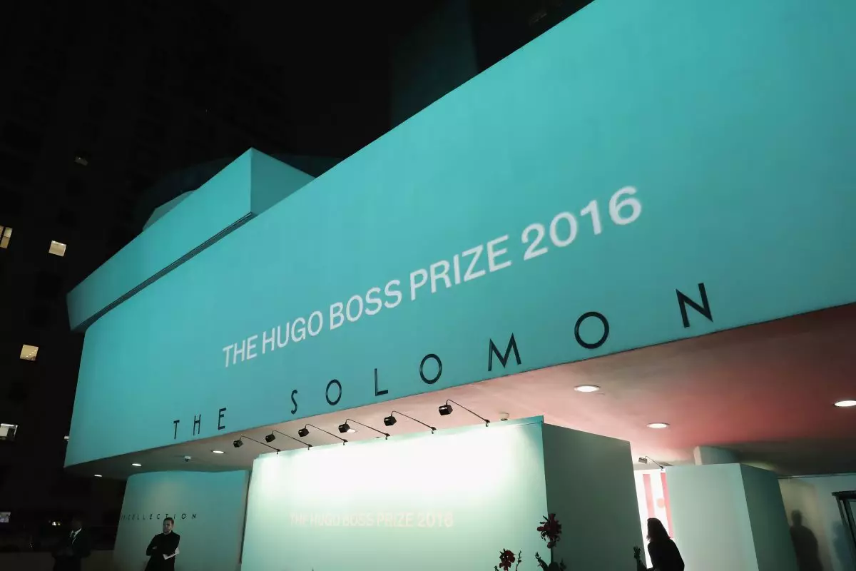 Lub 20th Hugo Boss nqi zog nqa Jason Wu, Kate Bosworth, Miles McMillan & Ntau ntxiv rau Guggenheim 33985_2