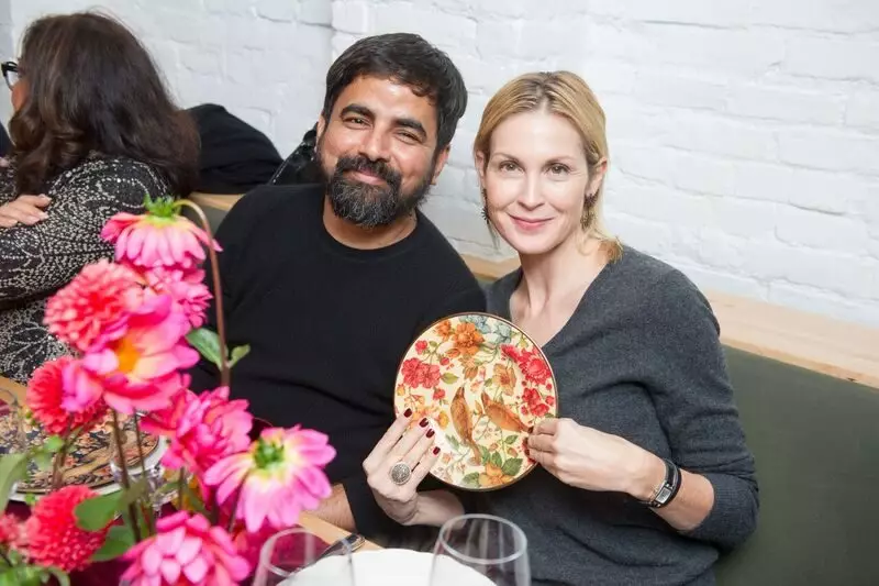 Sabyasachi Mukherjee i Pottery Barn Amfitrió el sopar de la col·lecció de vacances 33994_3