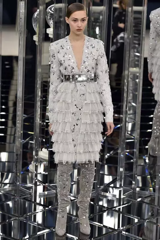 Odrazy na Chanel Haute Couture Spring 2017 34013_35