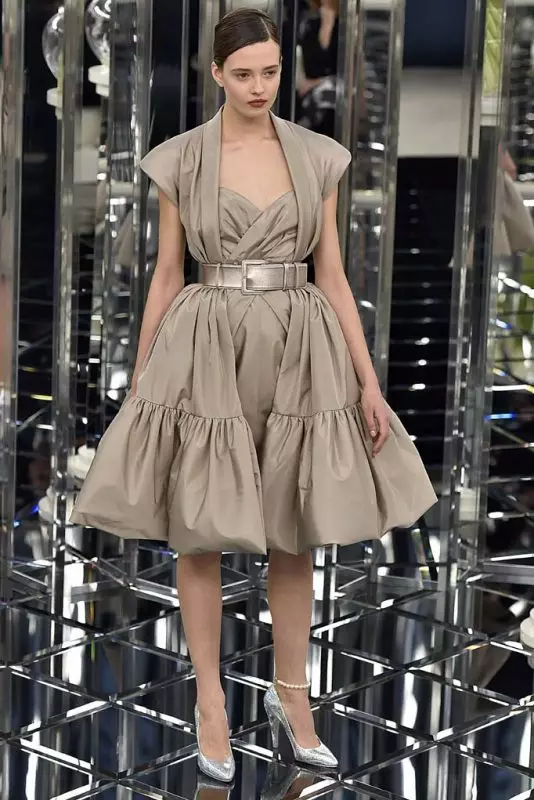 Odrazy na Chanel Haute Couture Spring 2017 34013_40