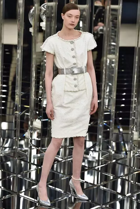Refleksije na Chanel Haute Couture proljeće 2017 34013_51