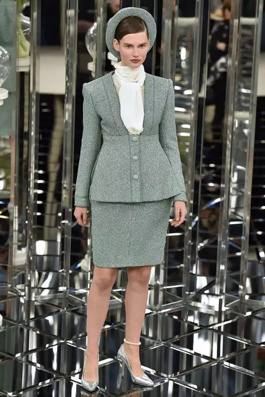 Odrazy na Chanel Haute Couture Spring 2017 34013_60