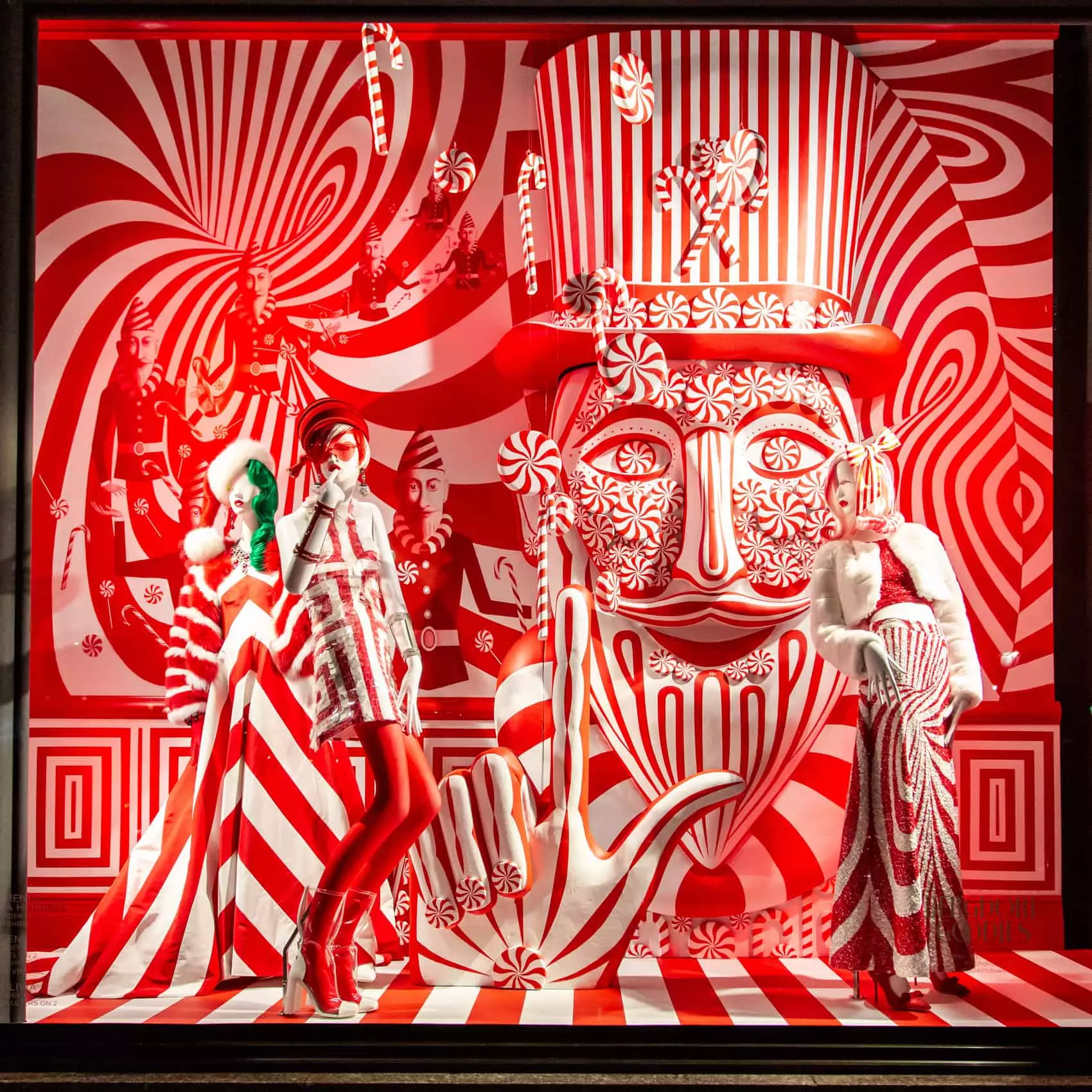 Las ventanas navideñas con revestimiento de caramelo de Bergdorf Goodman le darán vida 34986_9