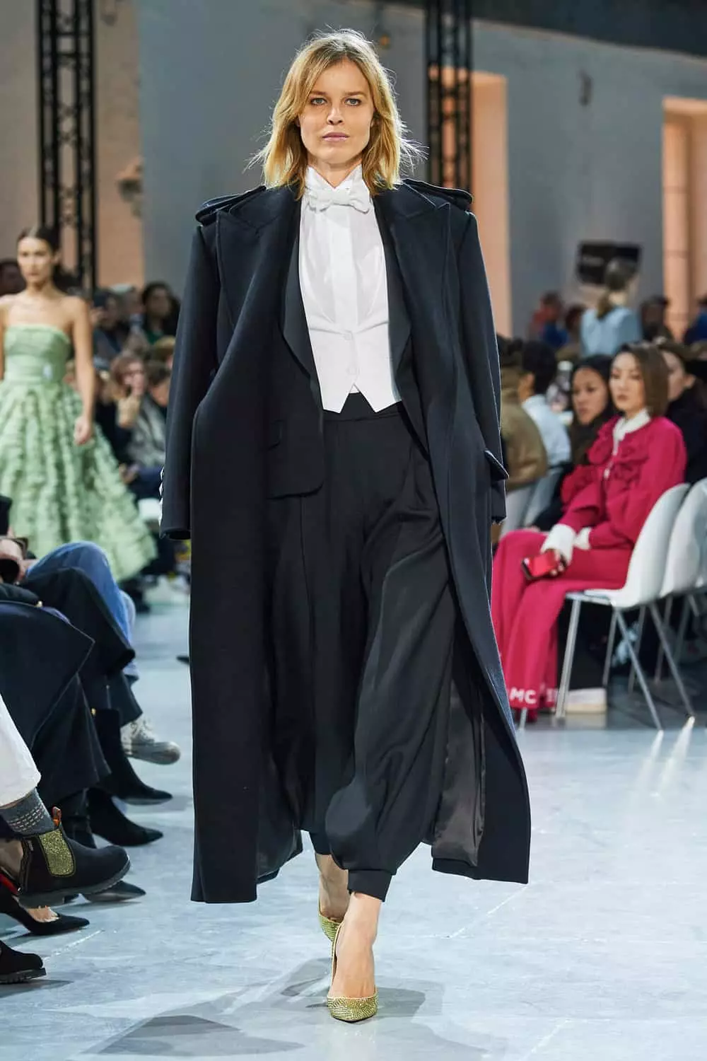Bukana ea buka ea Sofia Achaval's Spring 2020 Couture: Letsatsi la 2 35188_14
