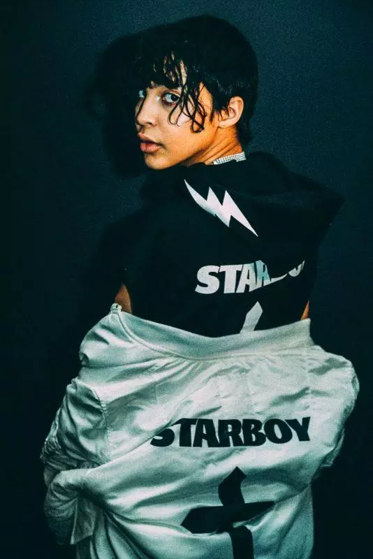 The Weeknd tento víkend otvára pop-up obchody Starboy 36340_4