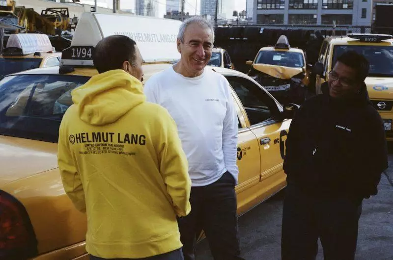 Helmut Lang dia mampiditra Taxi Initiative vaovao any NYC 36356_3
