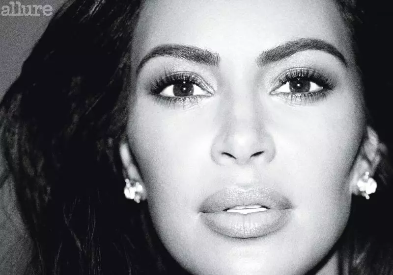 Sinasaklaw ni Kim Kardashian West ang Allure's Best of Beauty Issue 36732_3