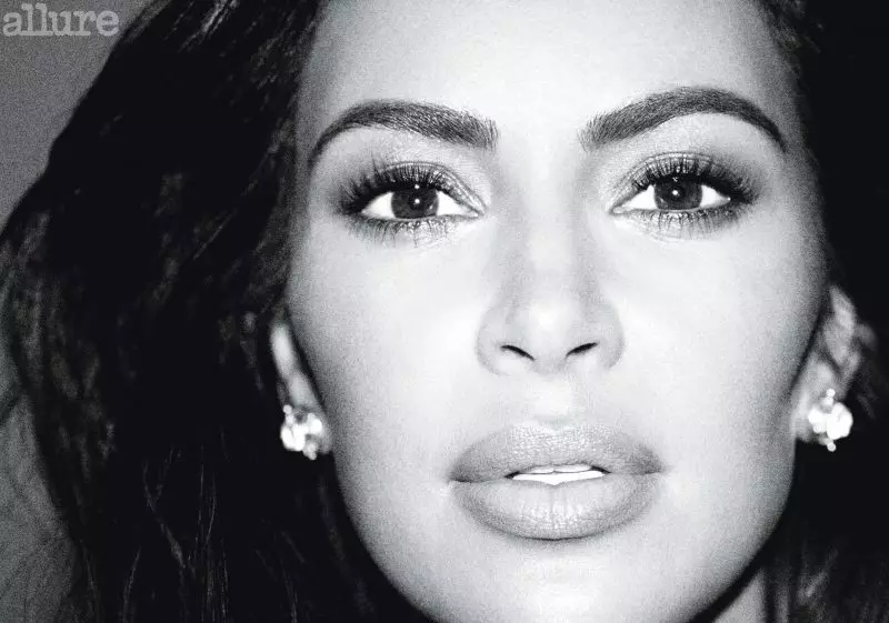 Kim Kardashian West obejmuje numer Best of Beauty magazynu Allure 36732_3