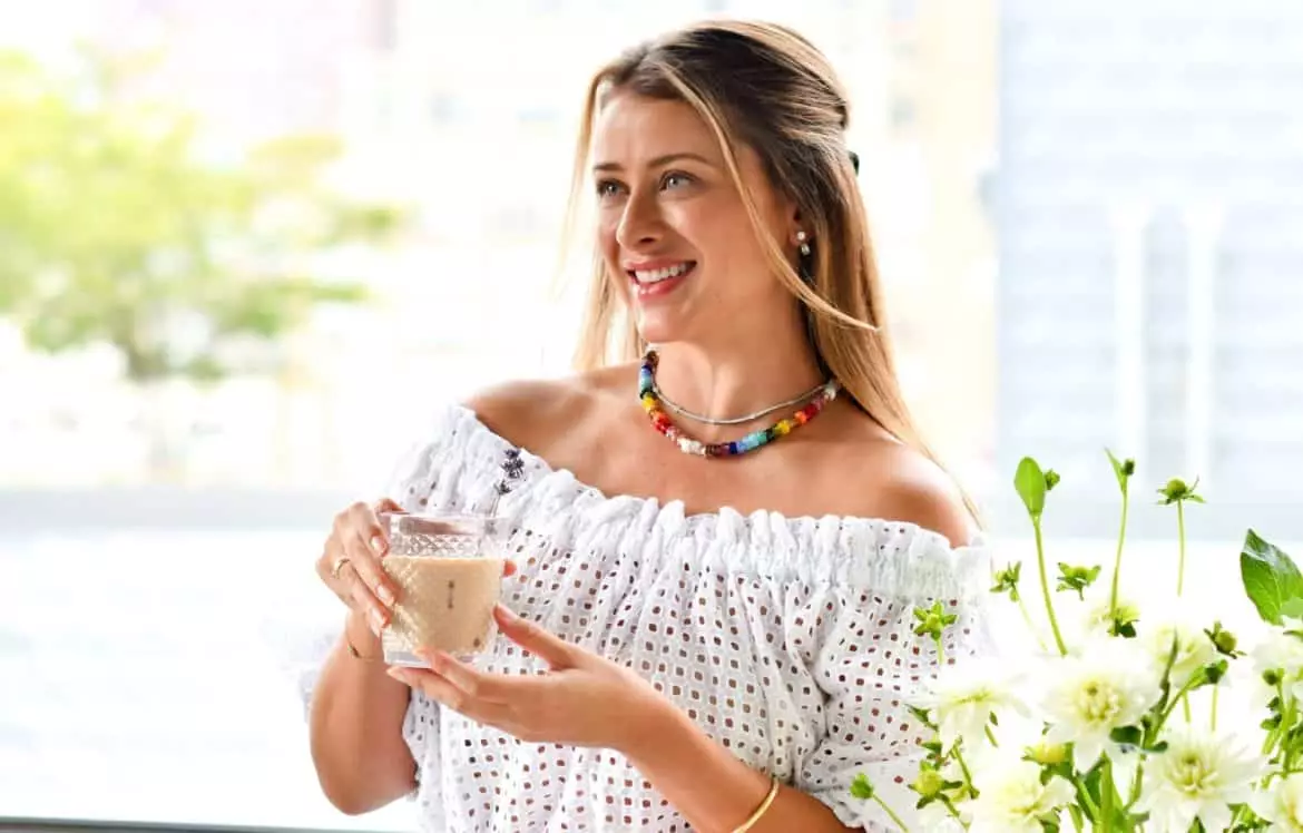 Pamariksaan Kabugaran Sareng Lo Bosworth: Ti Drainase Limfatik Pangsaéna di NYC Pikeun Kumaha Anjeunna Nyandak Kopi És Baileys