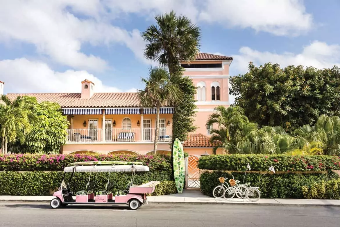 Пара за колонією, найкрасивіший рожевий готель Палм-Біч, розкриває плани відновлення 3709_1