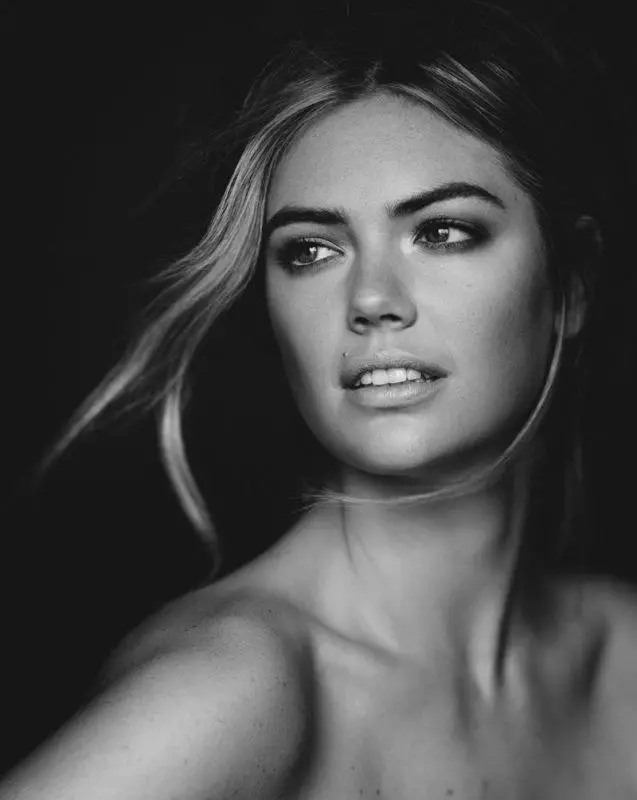 Matt Easton i Siobhan Roso disparen a Kate Upton per a l'últim estiu diari 3803_8