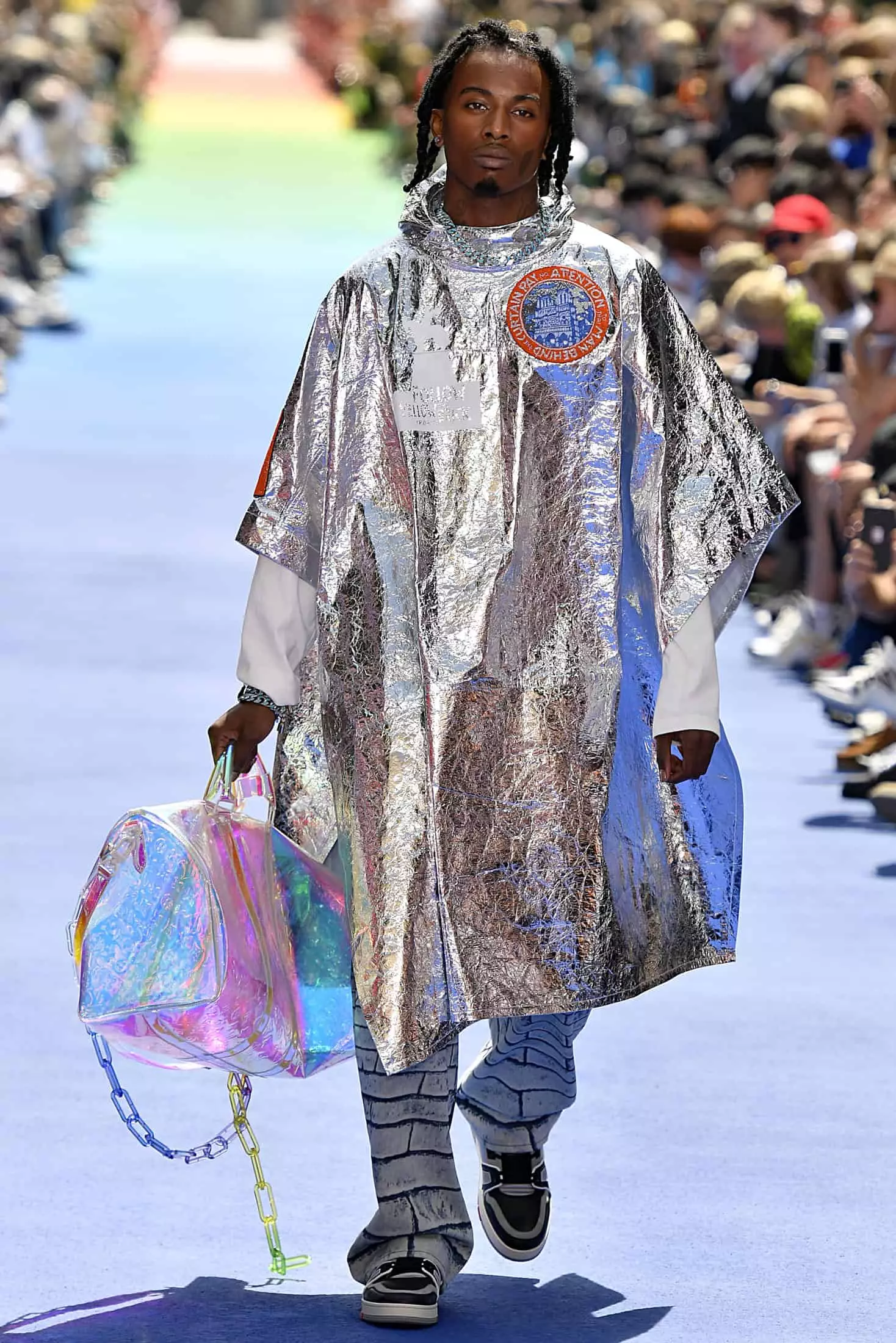 Virgil na Kanye Basangiye Guhobera no Kurira muri Show y'abagabo Louis Vuitton 38356_3