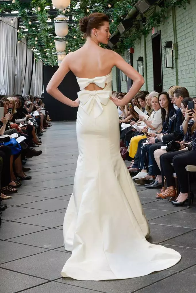 Die 14 besten Brautkleider-Trends aus den Brautshows im Frühjahr 2019 38447_25