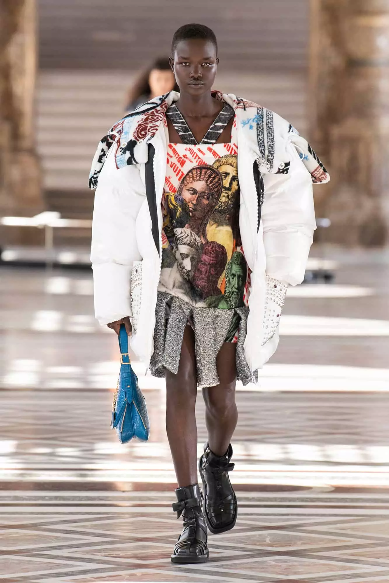 Tutus! Tøff punk! Louvre! Louis Vuitton Fall '21 signerer motemåneden med et smell 3846_43