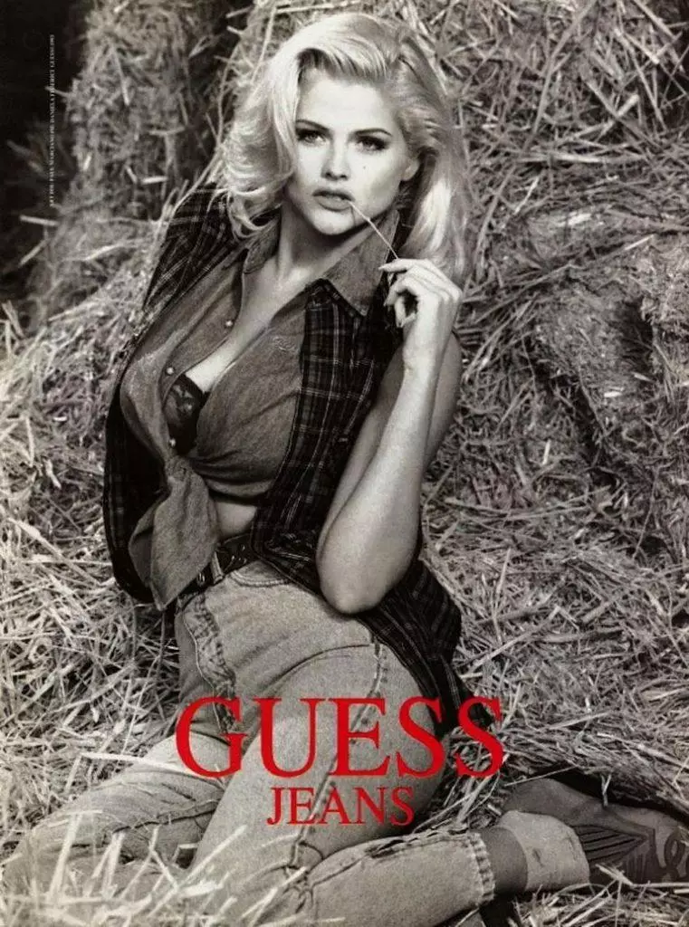 Ang Guess Jeans U.S.A. Nagbayad ug Tribute kang Anna Nicole Smith sa New Capsule Collection 38539_7