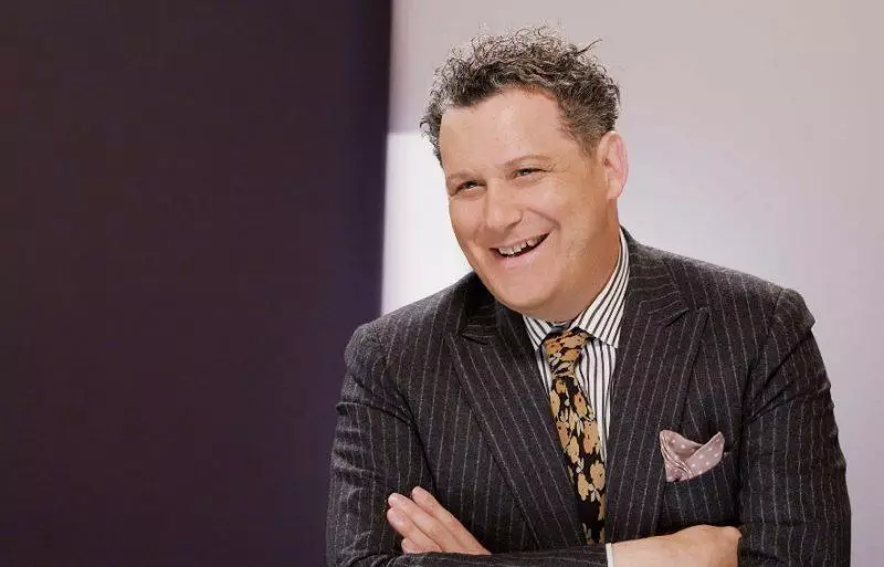 Isaac Mizrahi op Unzipped, Making Fairytales, and His Latest Film Foray 38550_1