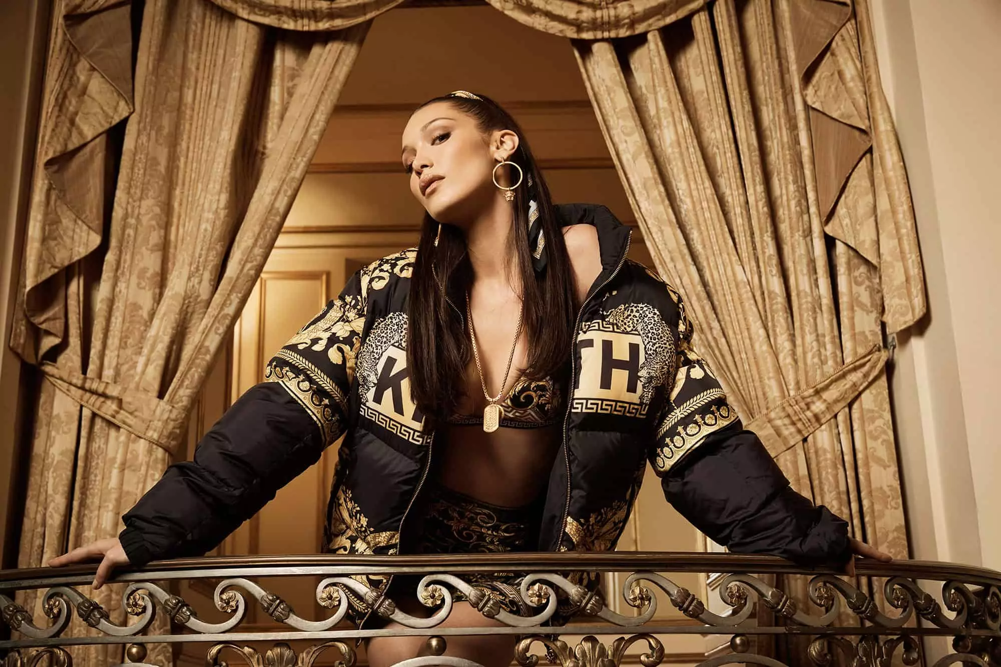 Kith + Versace + Bella Hadid = Əla 38653_7