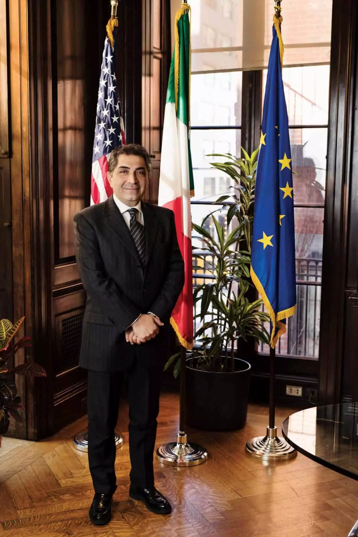 A Agência de Comércio Italiana revela grandes planos à frente