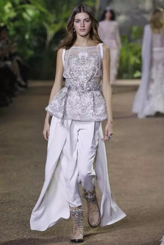 Elie Saab Haute Couture Frühjahr 2016 39064_37