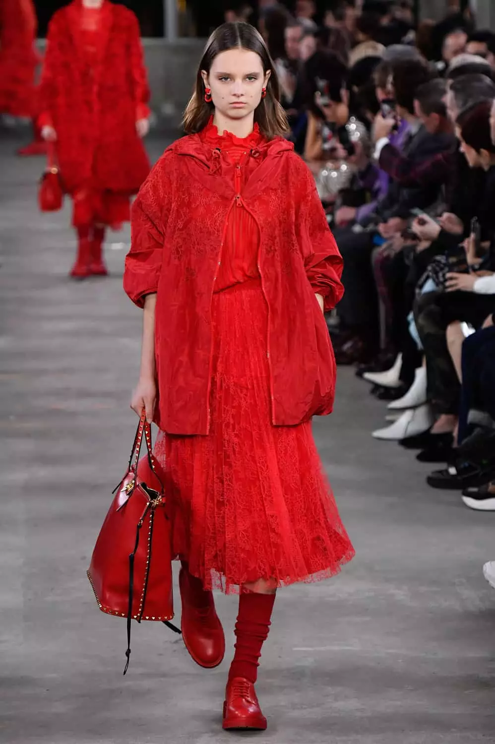 Gweler Every Look From Valentino’s Pre-Fall 2019 Collection 39605_10