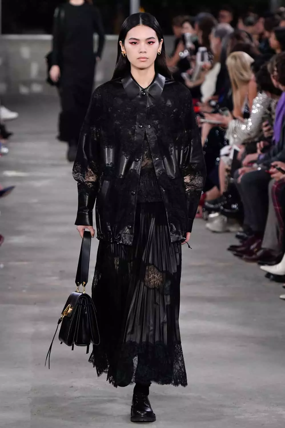 Shihni çdo pamje nga koleksioni para vjeshtës 2019 i Valentino-s 39605_38