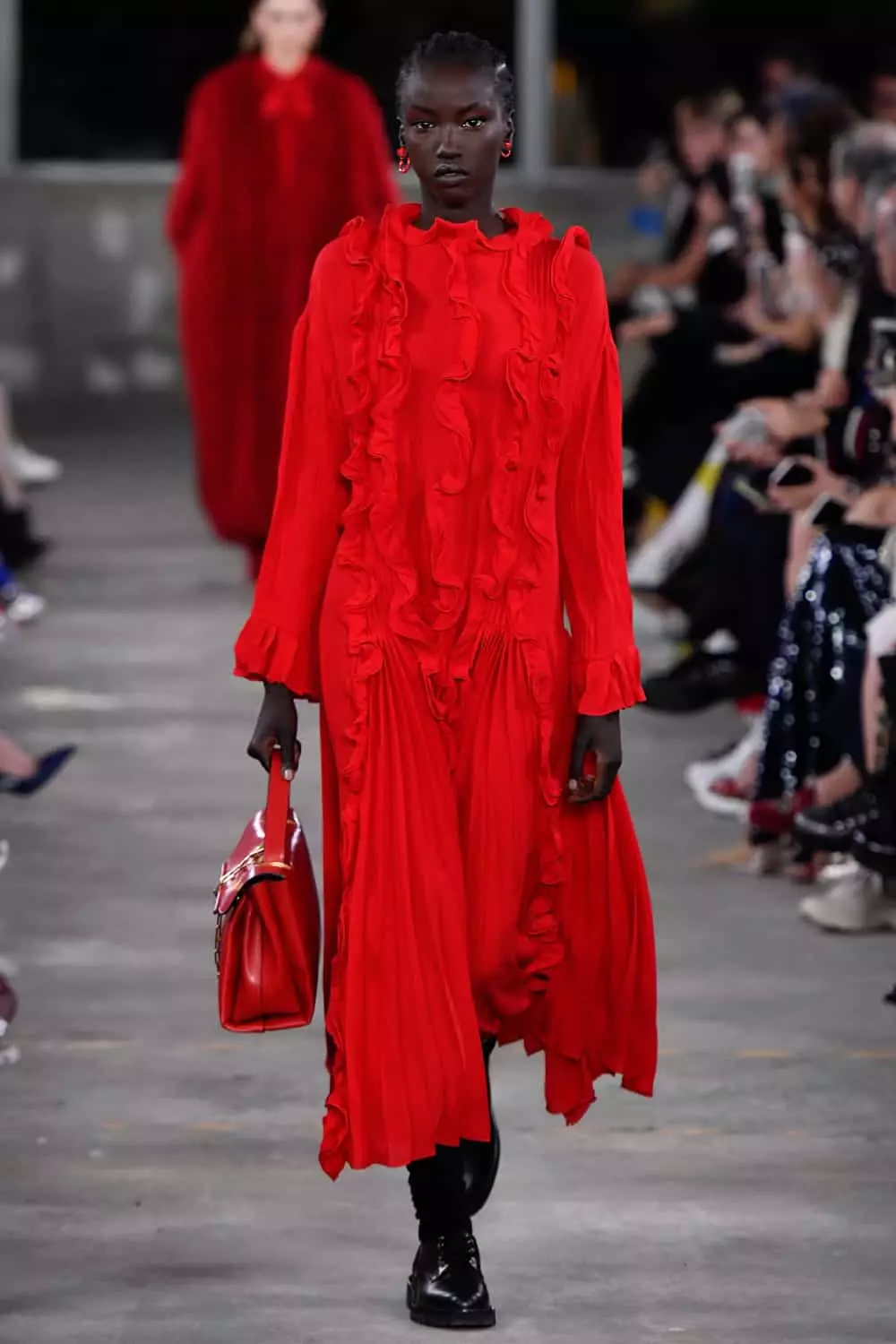 Valentinonun Pre-Fall 2019 Kolleksiyasından Hər Baxışa Baxın 39605_4