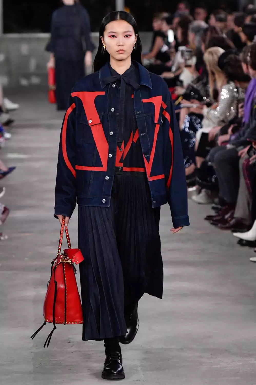 Tingnan ang Bawat Pagtingin Mula sa Pre-Fall 2019 Collection ni Valentino 39605_55