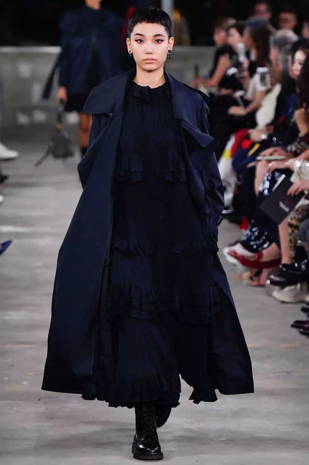 Tingnan ang Bawat Pagtingin Mula sa Pre-Fall 2019 Collection ni Valentino 39605_59