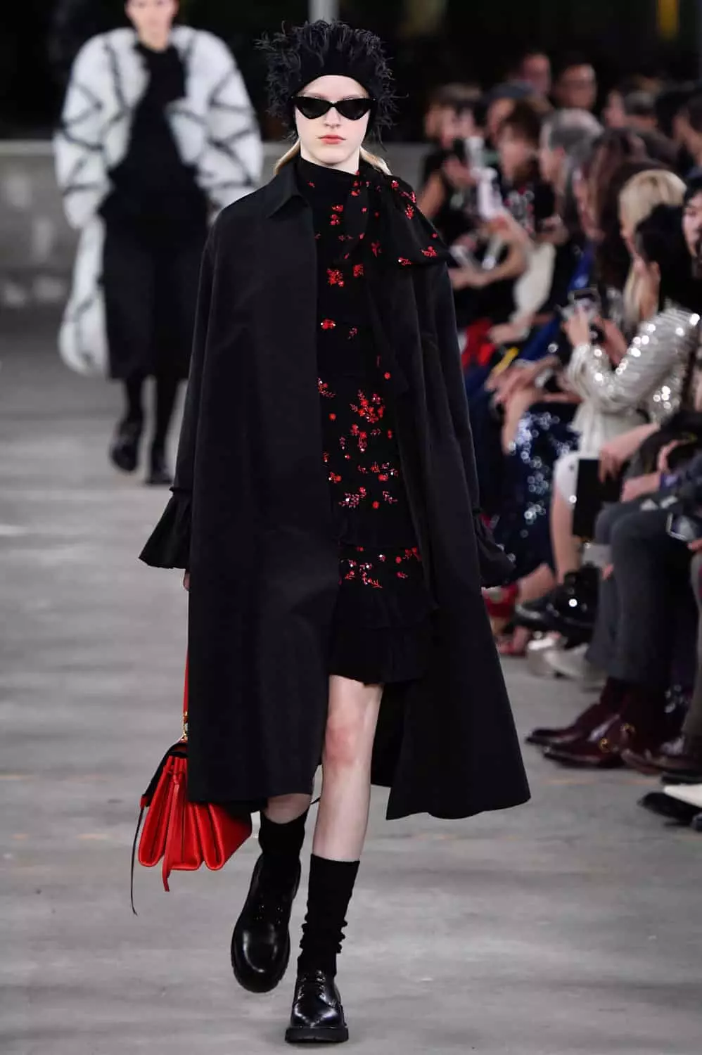 Shihni çdo pamje nga koleksioni para vjeshtës 2019 i Valentino-s 39605_72