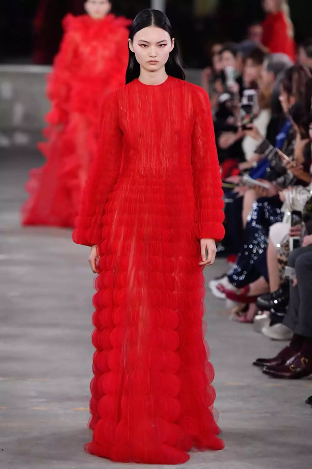 Vea cada look de la colección Pre-Fall 2019 de Valentino 39605_84