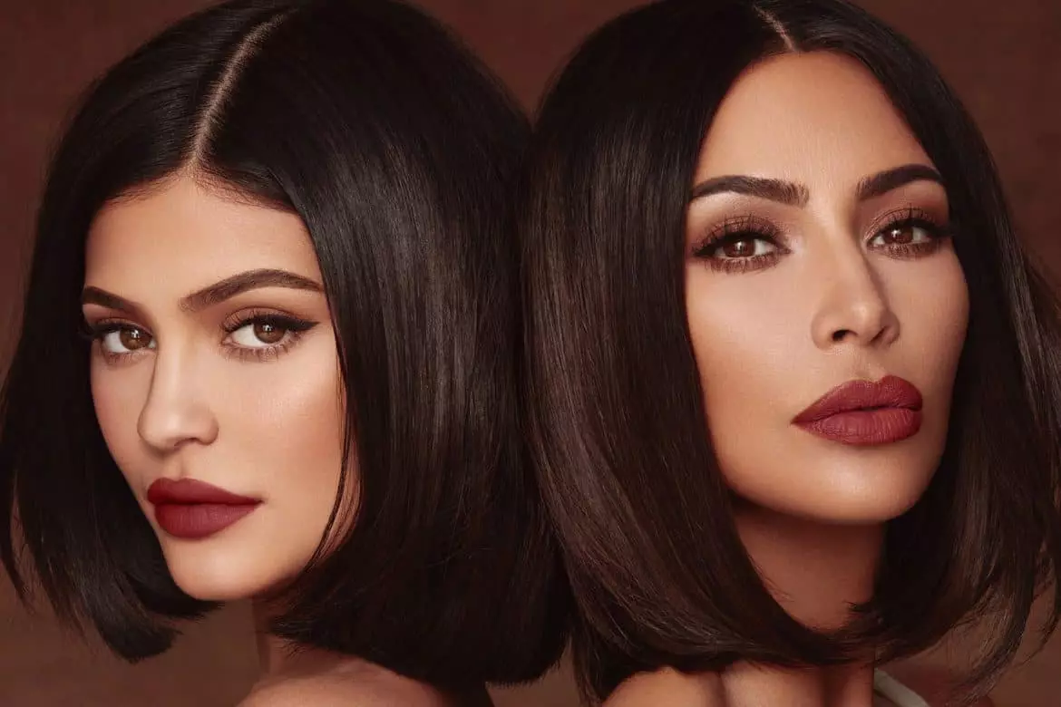 Kylie Cosmetics proti KKW Beauty: Kdo je vladal preprodaji leta 2018 39883_1