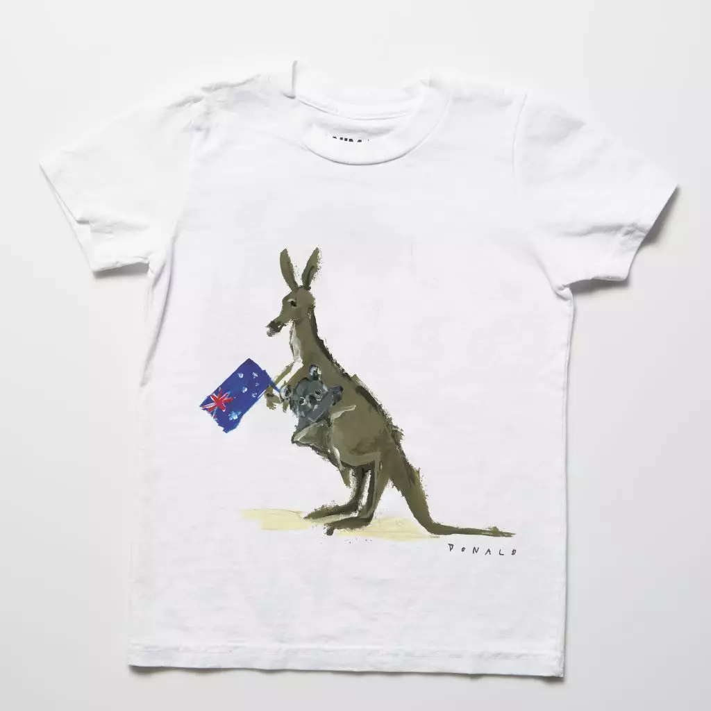 Namorona T-Shirt mahafinaritra i Donald Robertson mba hahasoa ny Aostraliana