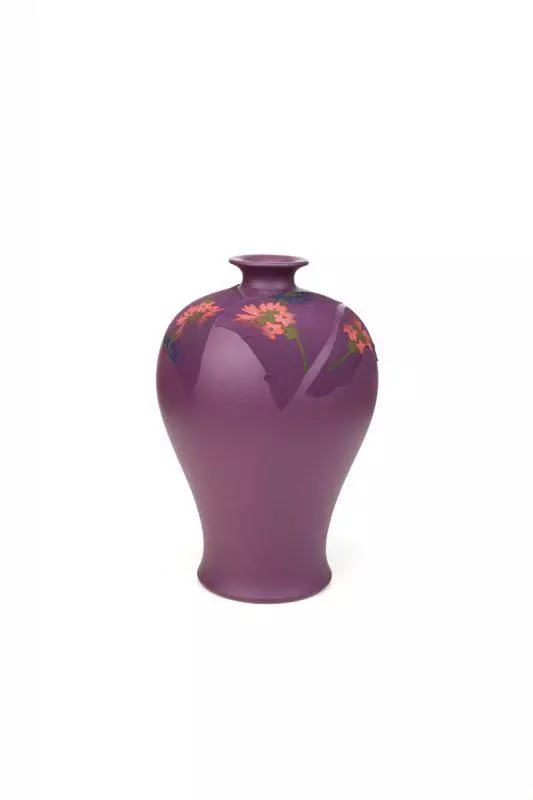 D'Tanya Taylor wäert One-of-a-Kind Vasen op Paddle8 op Auktioun 41151_13