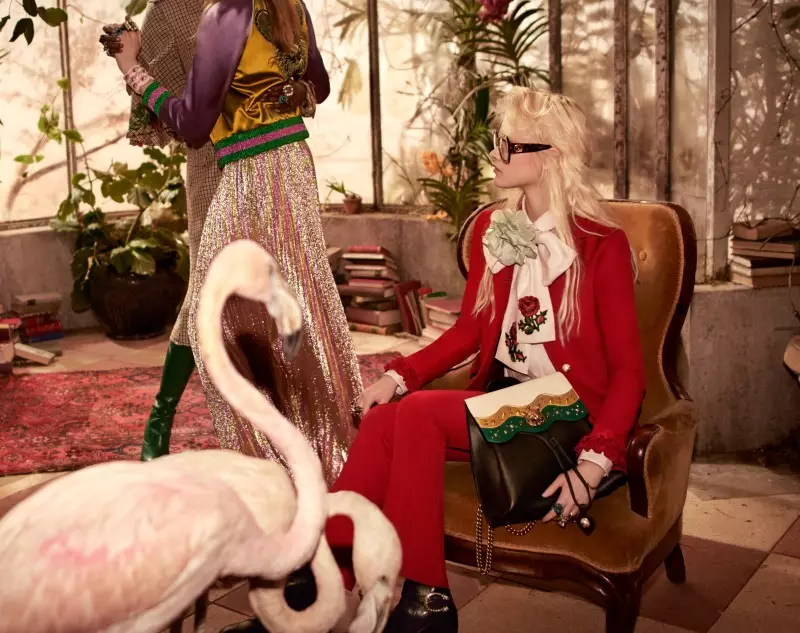 Gucci lanza la caprichosa campaña previa al otoño '16, llena de flamencos 41289_8