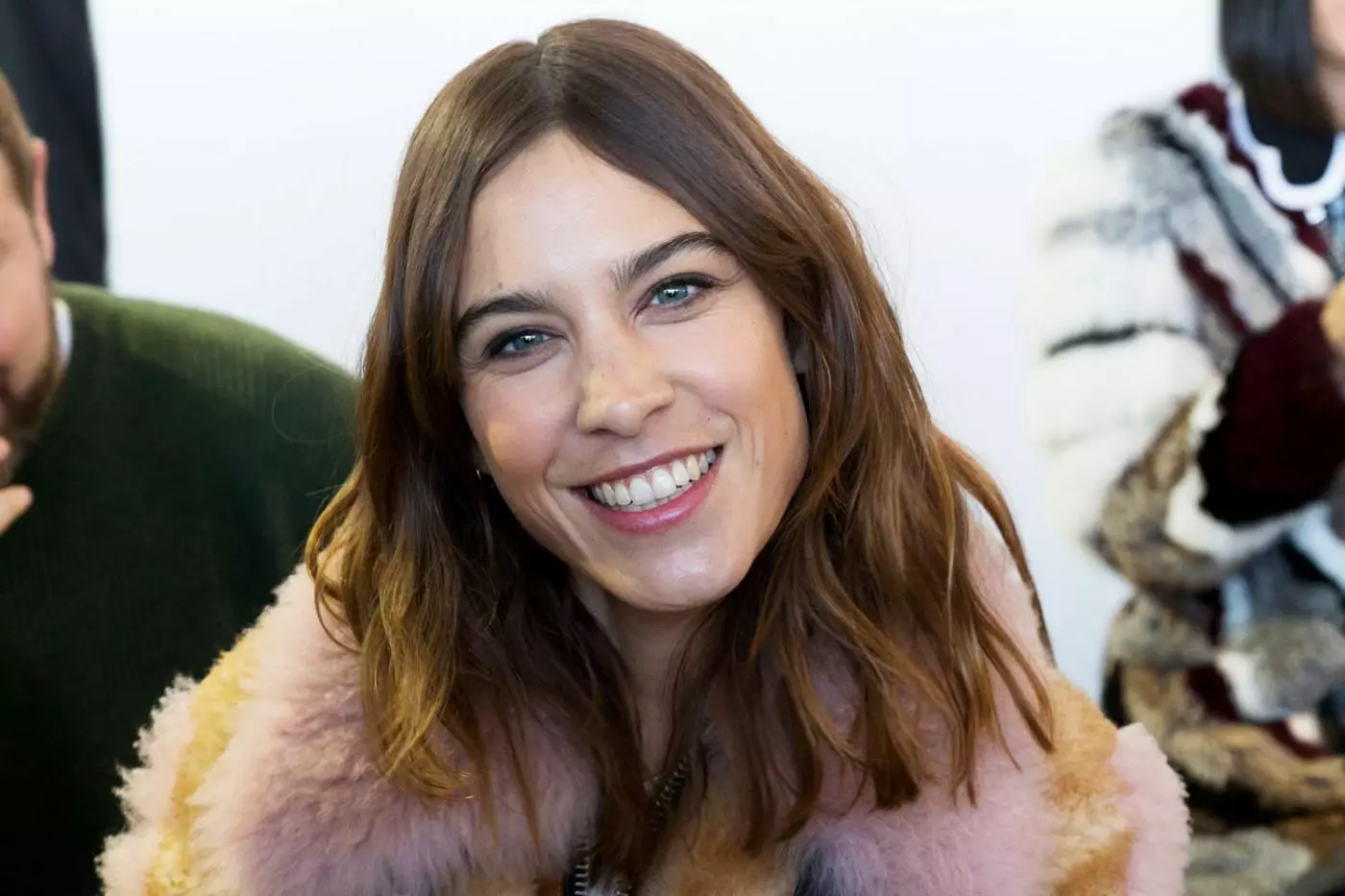 Inkweto Yonyine Alexa Chung na Nyina Bashobora Kwemeranya