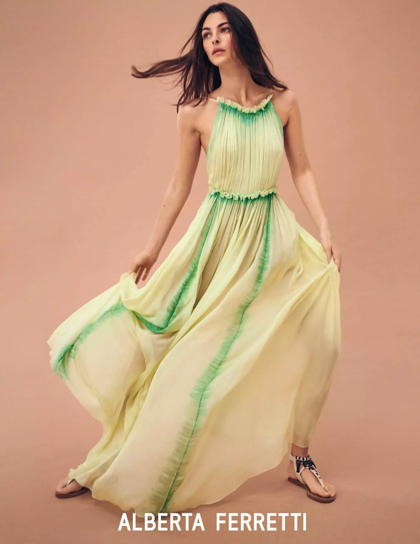 Vittoria Cetti stuns yn 'e New Alberta Ferretti Campaign 4192_2