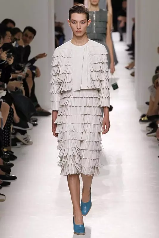 Paris Fashion Week: Alexander McQueen, Sonia Rykiel, Givenchy, ak plis ankò 42025_20