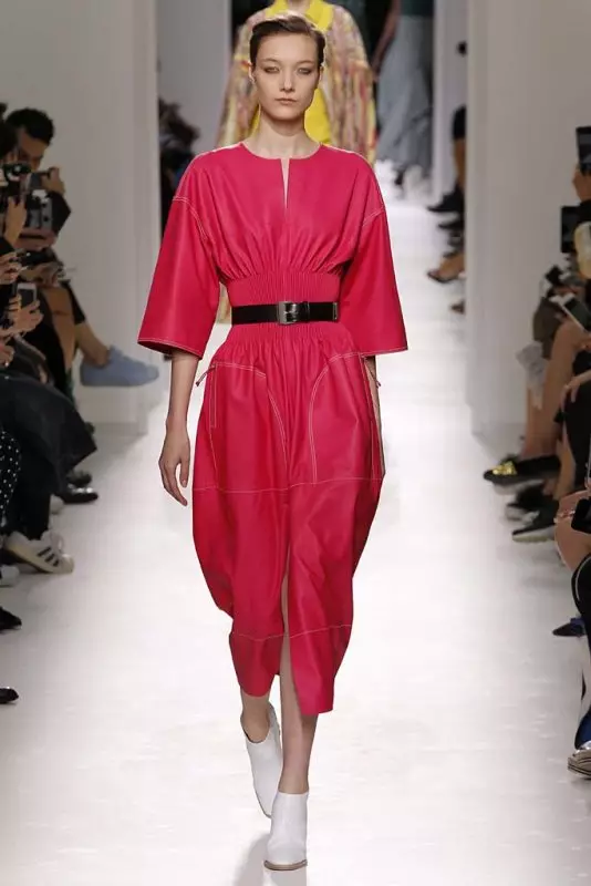 Paris Fashion Week: Alexander McQueen, Sonia Rykiel, Givenchy, ak plis ankò 42025_24