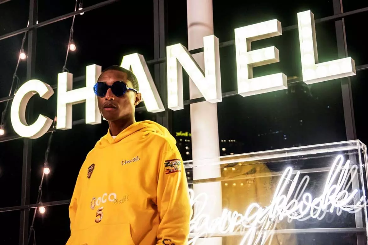 Chanel zadirkuje Pharrell Collaboration, UK Influencers Paid Squat